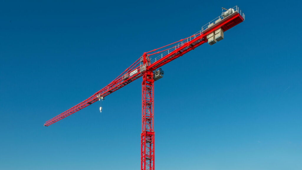Tower Cranes – Custom Service Crane